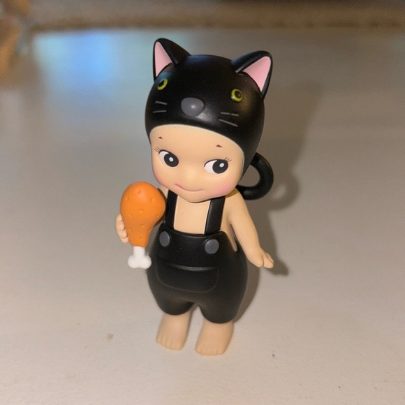 sonny angel | Toys | Sonny Angel Cat Chicken Wing | Poshmark